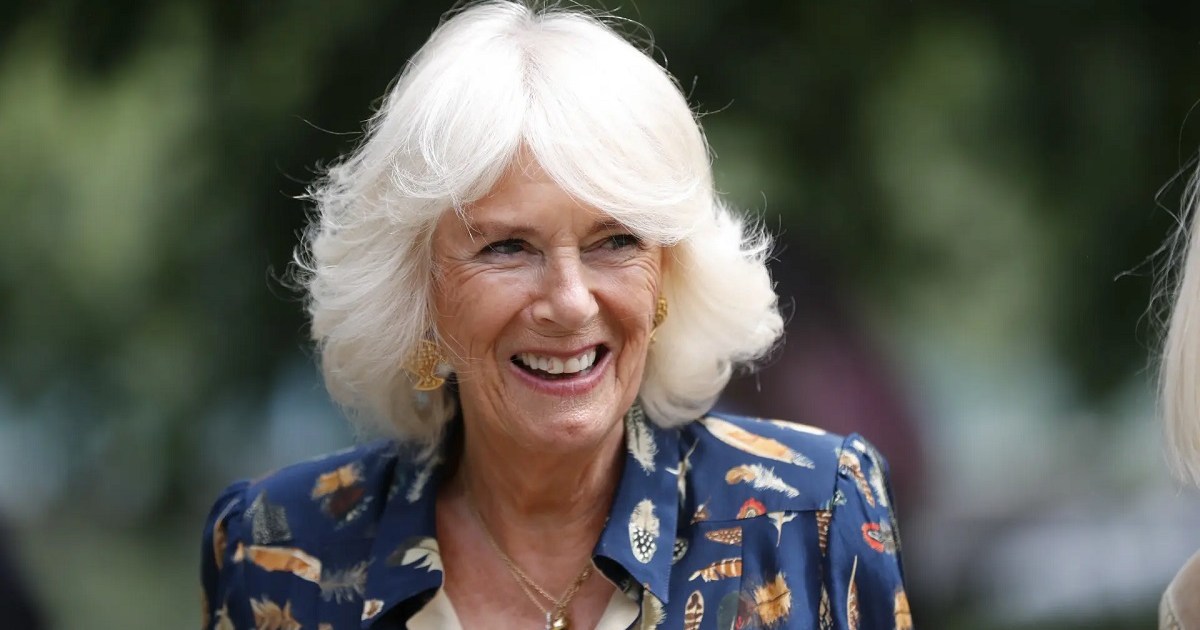 Qué significa que Camilla deje de ser reina «consorte» en la coronación ...
