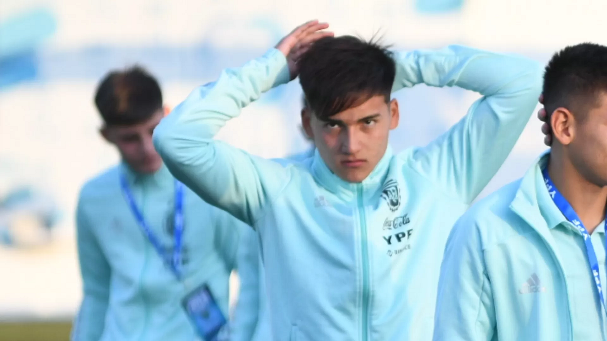 River buscará «blindar» a Ian Subiabre, la joya patagónica que la rompe ...