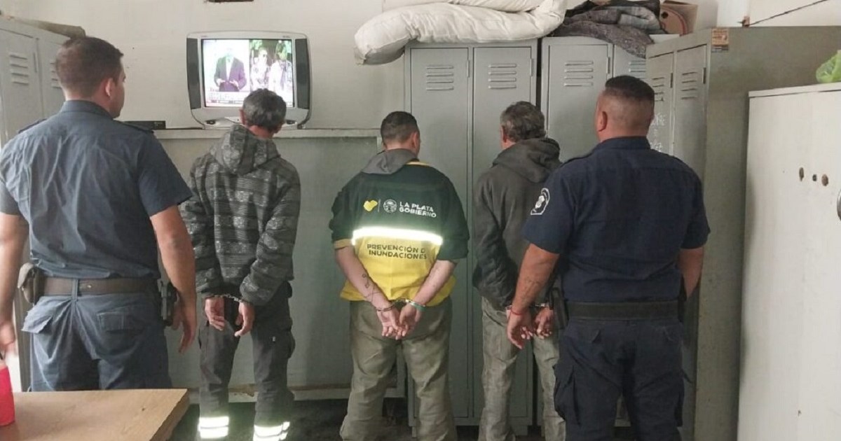 Una adolescente de 14 años fue secuestrada y violada por tres hombres en La Plata - Diario Río Negro