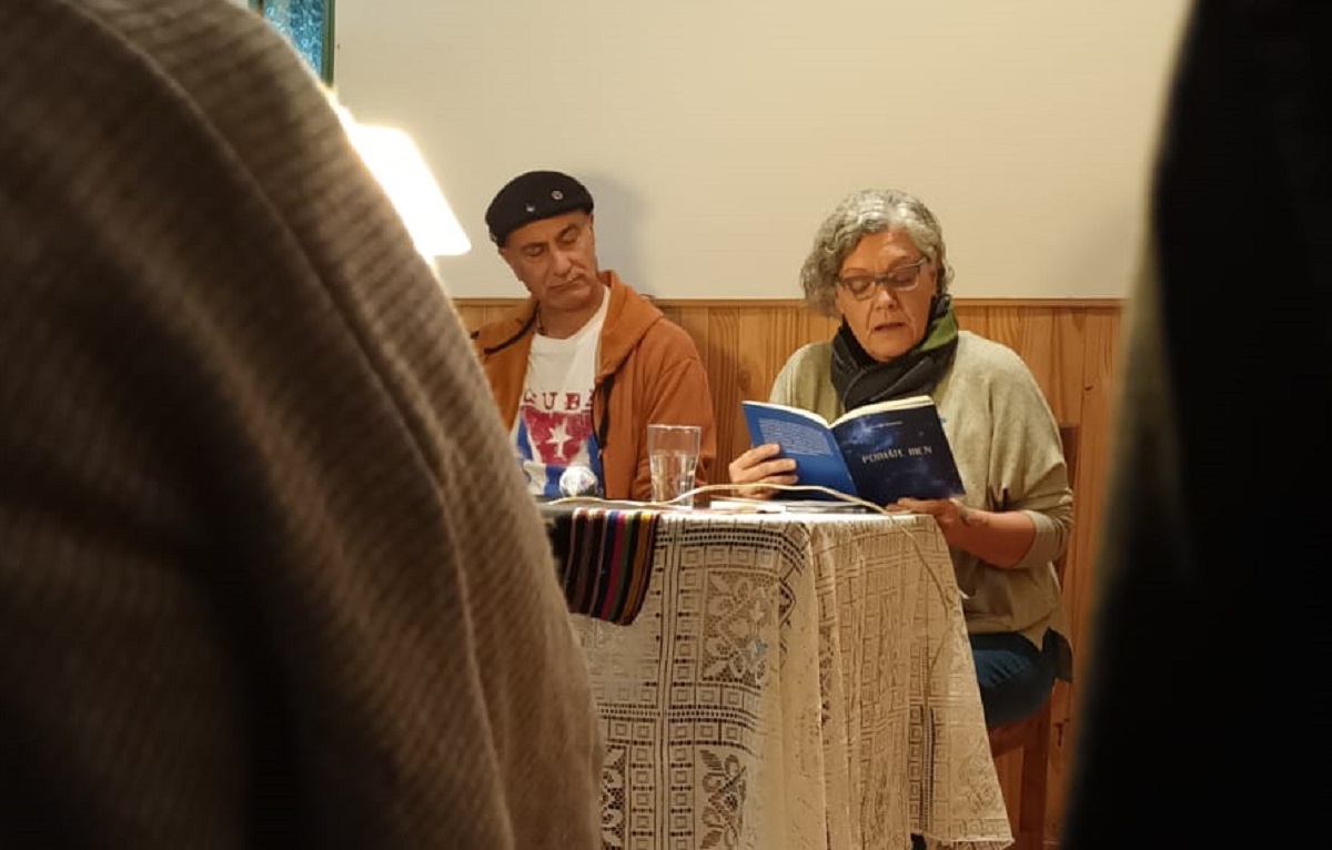 «Portate bien», el nuevo libro de una escritora de Viedma por adopción ...