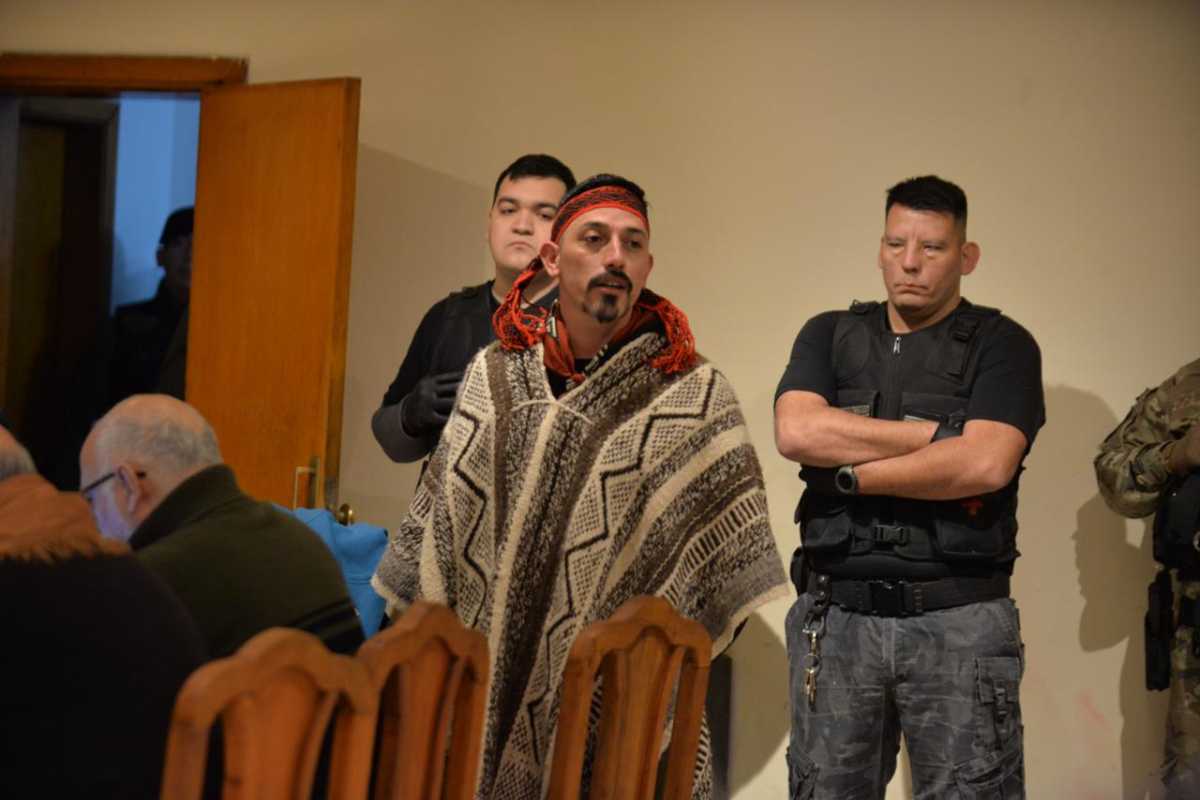 Empeora la salud del líder mapuche Facundo Jones Huala: «Es de extrema ...