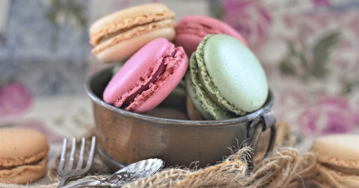 Paso a paso, cómo hacer los macarons de Damián Betular igualitos a los ...