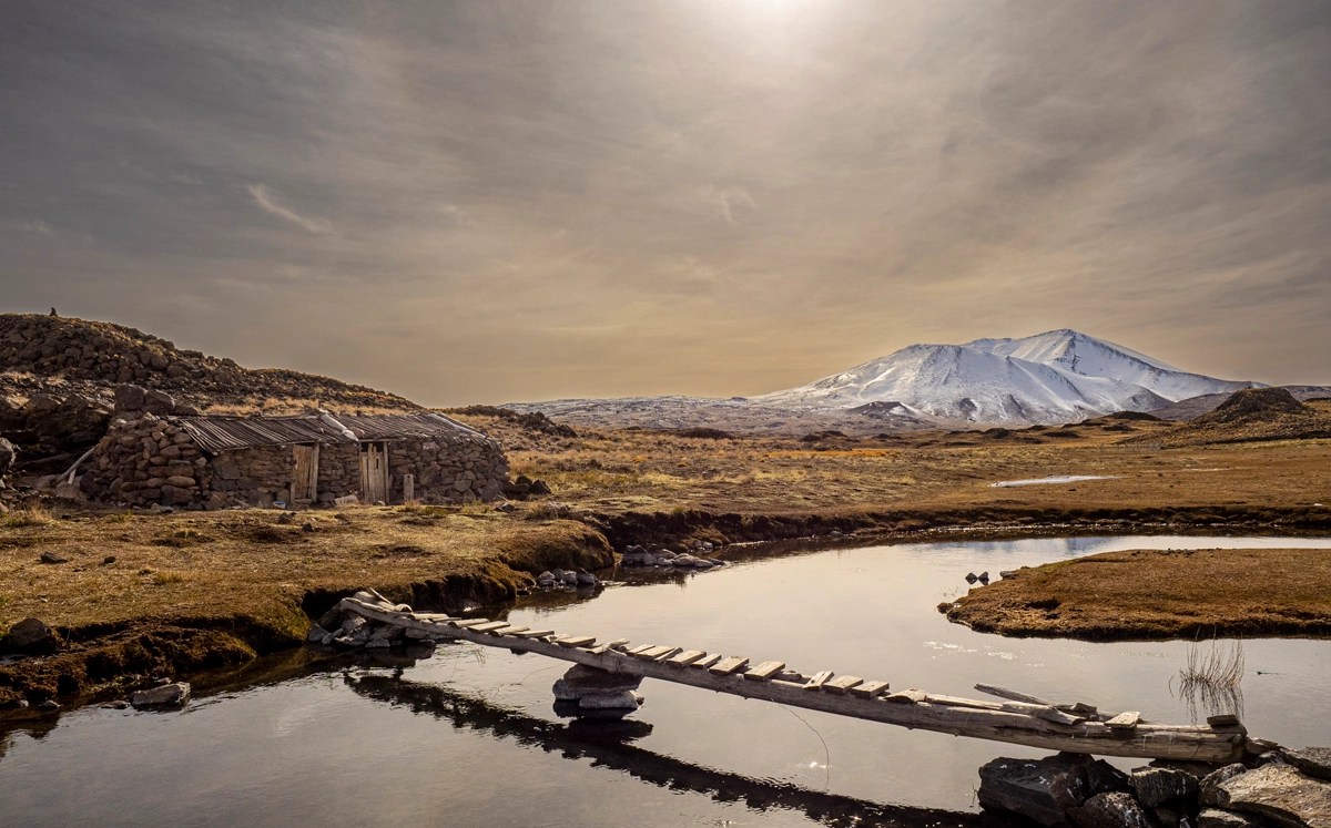 Viaje al paraíso del norte neuquino azotado por la sequía que revive ...