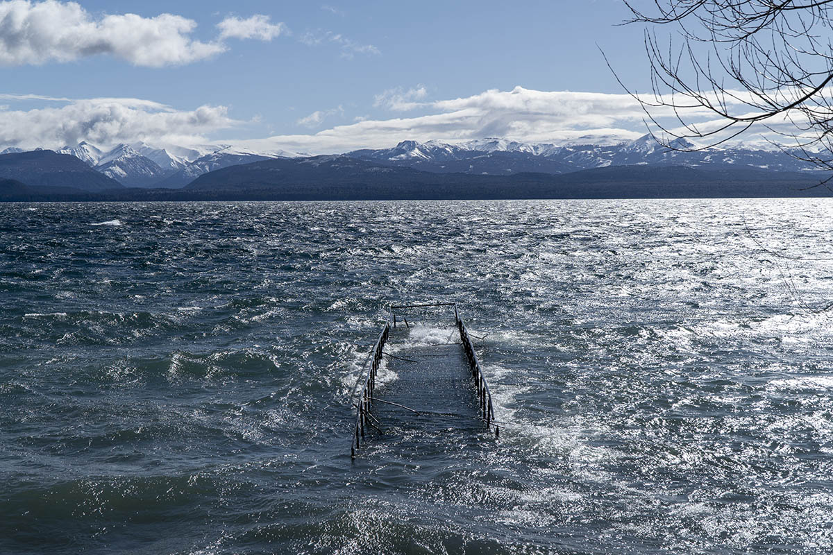Por qué está tan crecido el lago Nahuel Huapi - Diario Río Negro
