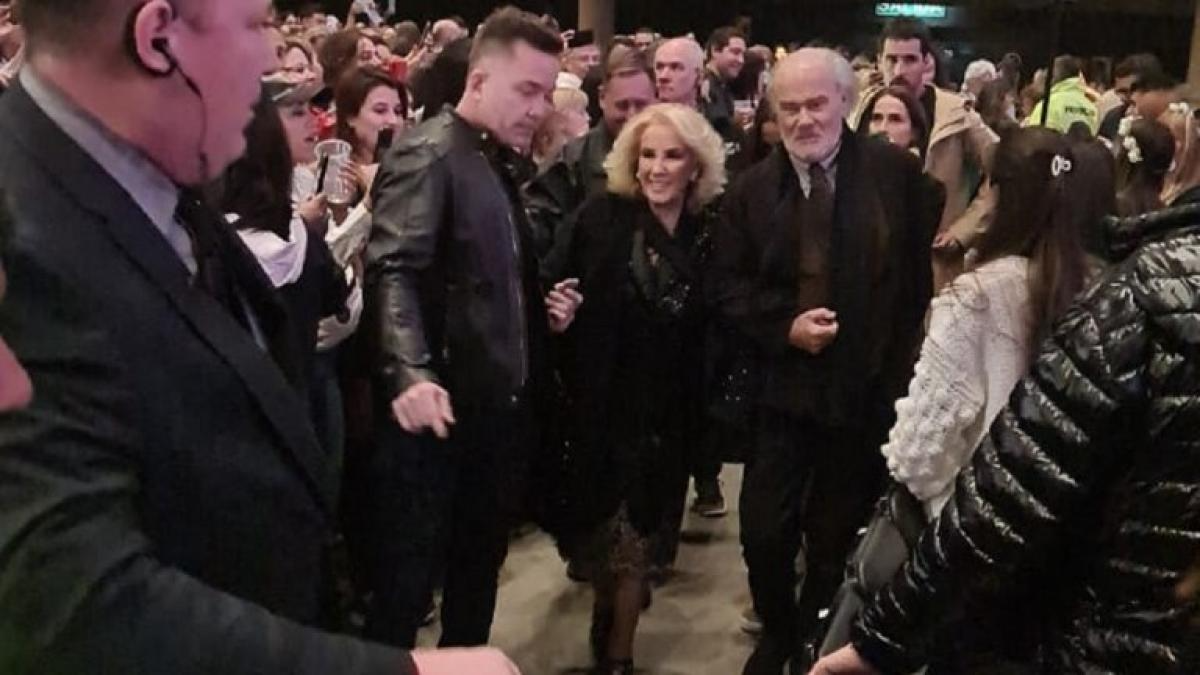 Mirtha Legrand fue al show de Luis Miguel: el cantante bajo del ...