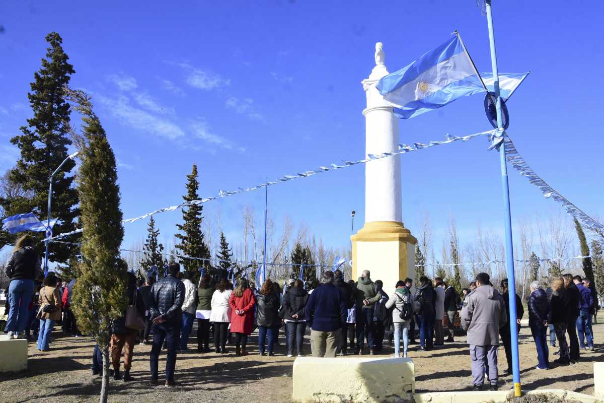 En fotos, el acto ceremonial por los 144 años de Roca - Diario Río Negro
