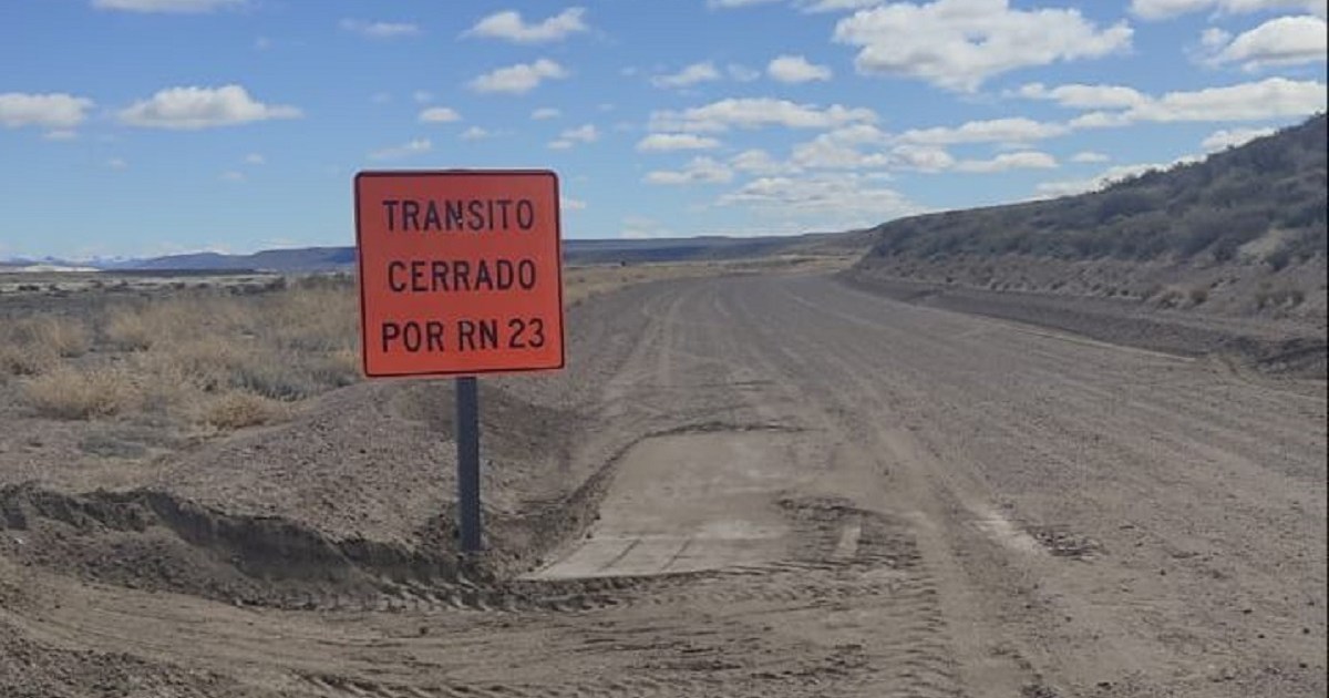 Cierran la vieja traza de la Ruta 23 a la altura de Jacobacci - Diario ...