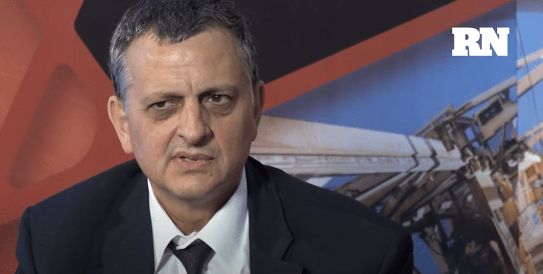 Confirmado: como en la época de Galuccio, YPF unificará en un solo ...