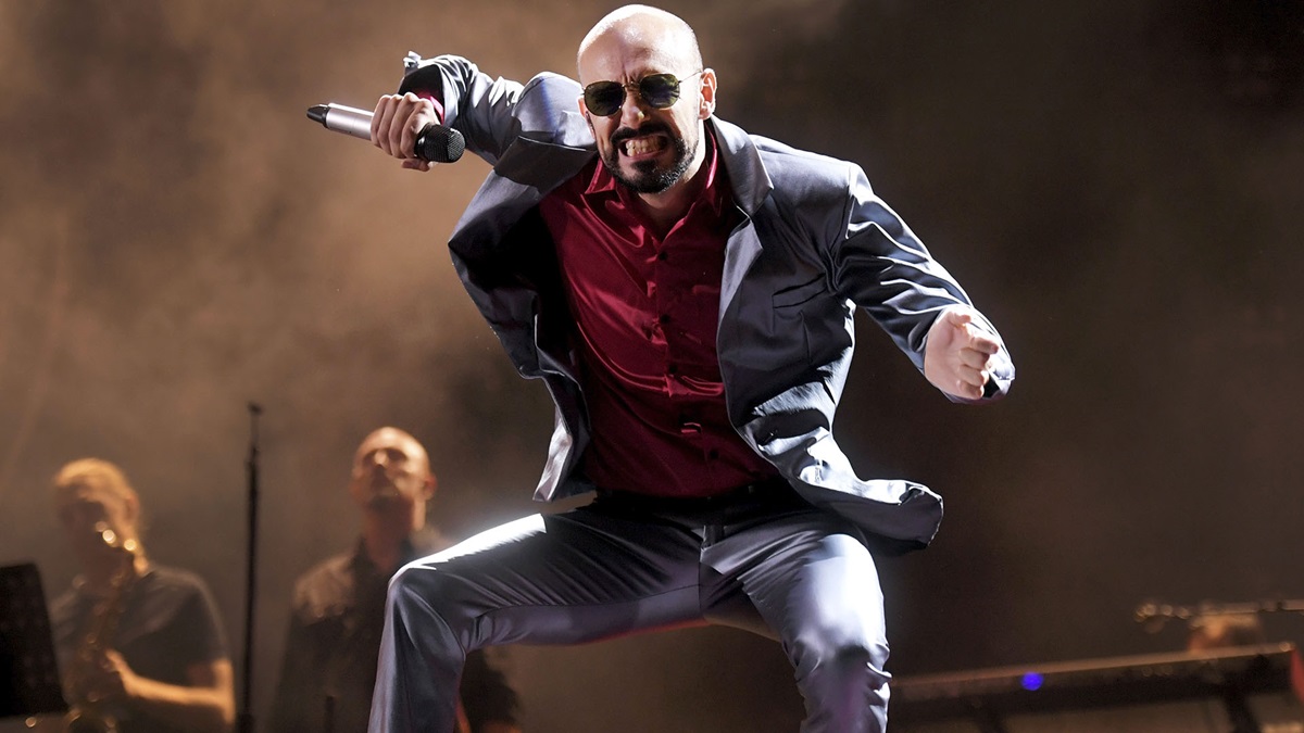 Abel Pintos llega a Plaza Huincul para cerrar los festejos del ...