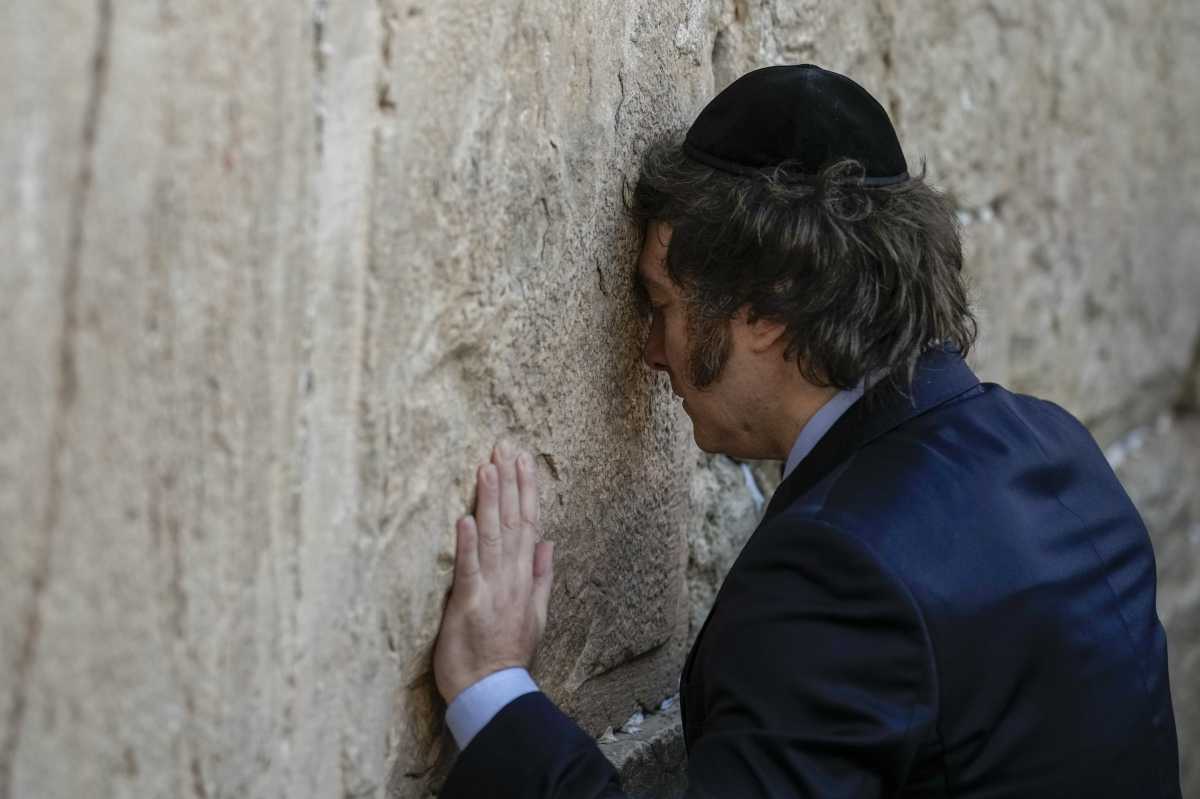 Video | Milei lloró y se emocionó en Israel: su primera gira ...
