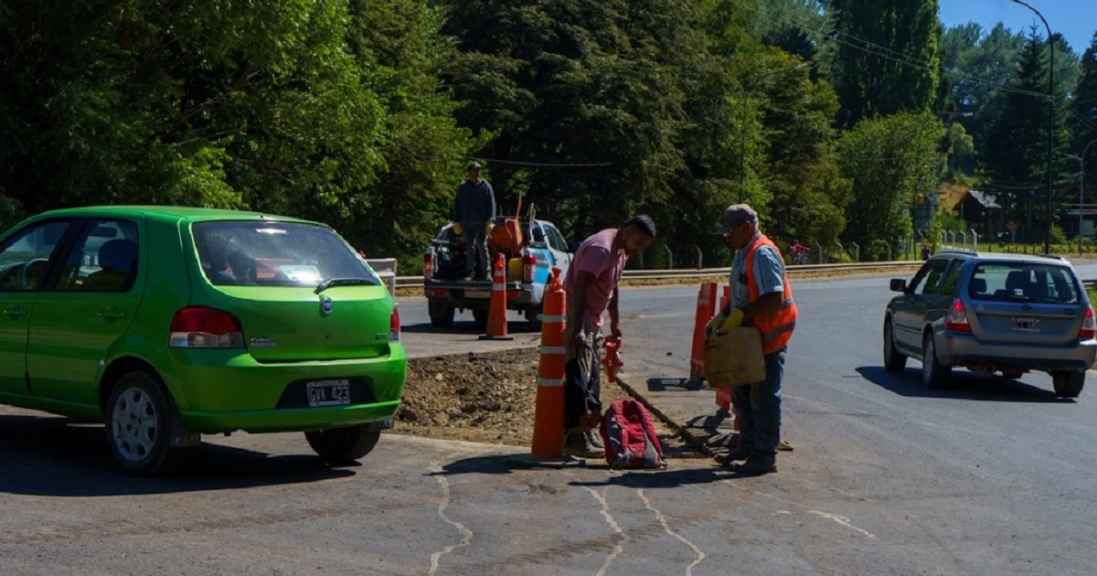 Freno a la obra pública: en San Martín de los Andes hacen rotondas y ...