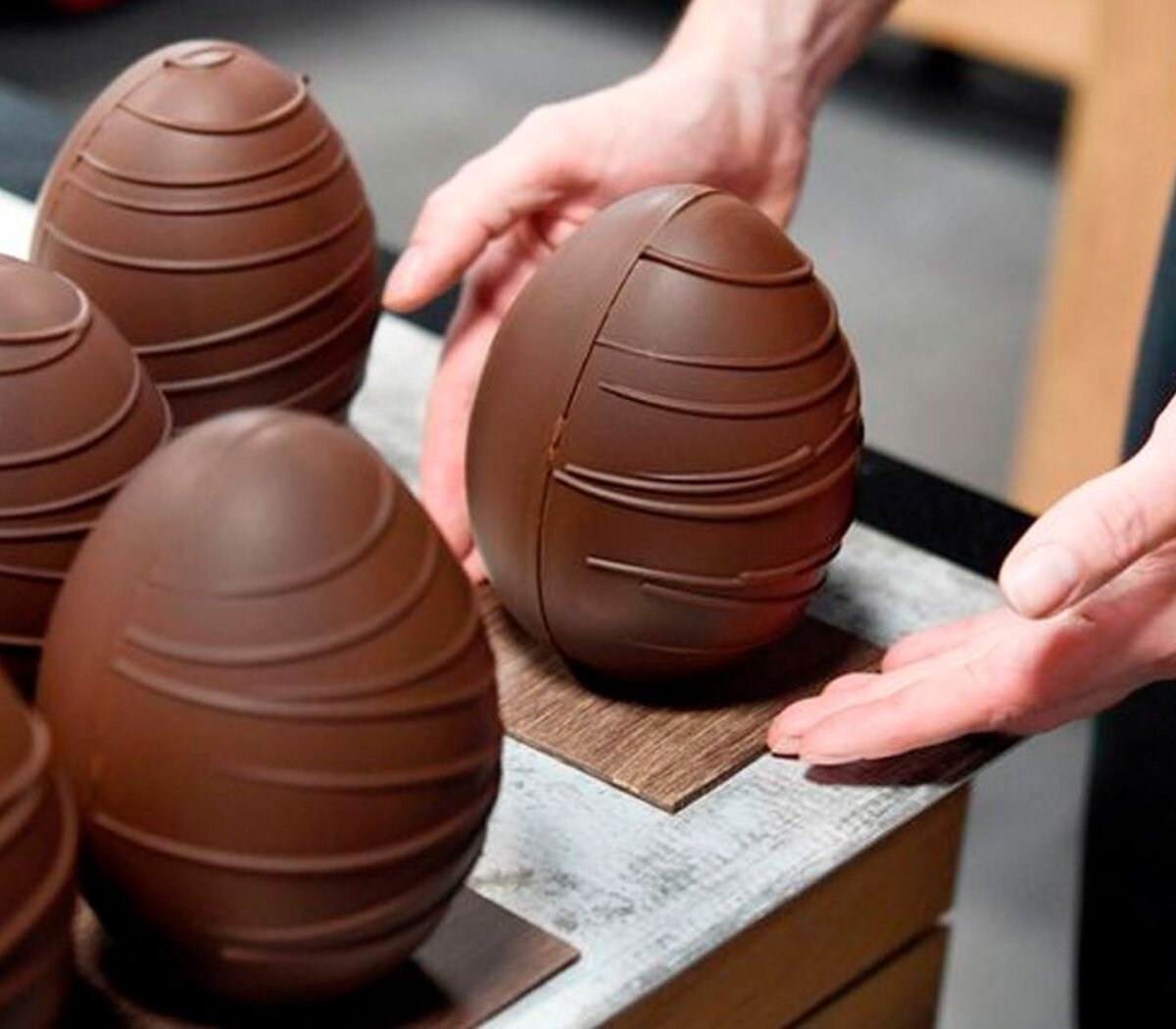 Semana Santa en los valles: flotadas gratuitas, concursos de huevos de ...