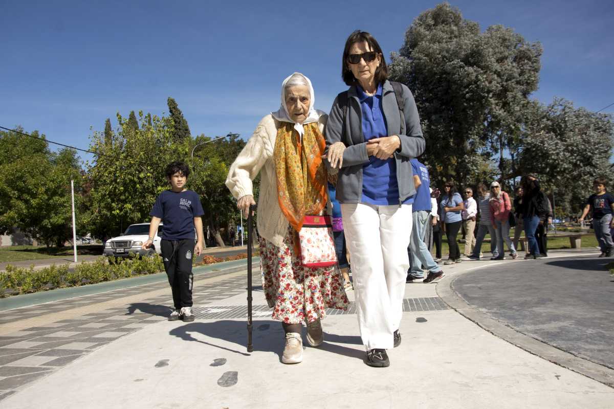 Murió Inés Ragni a los 96 años, madre de Plaza de Mayo de Neuquén ...