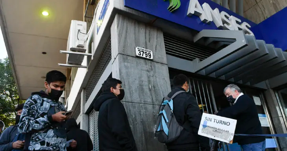 Asignaciones de Anses: quiénes cobran este 22 de abril 2024 y cómo ...