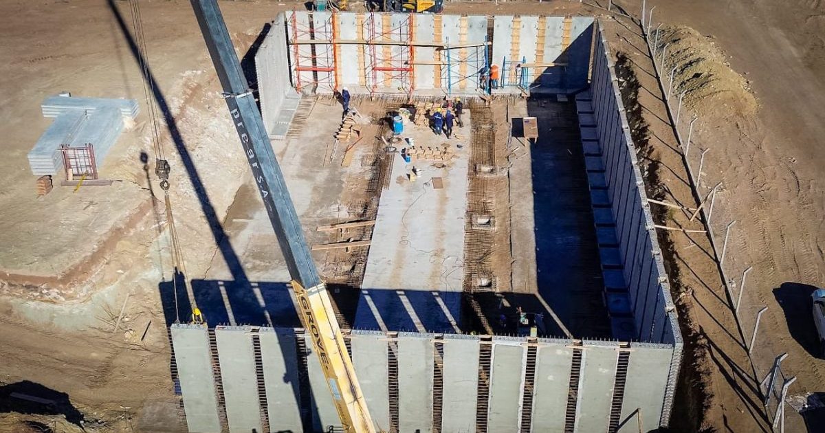 Hay avance en el nuevo reservorio de agua para la zona sur de Cutral Co ...