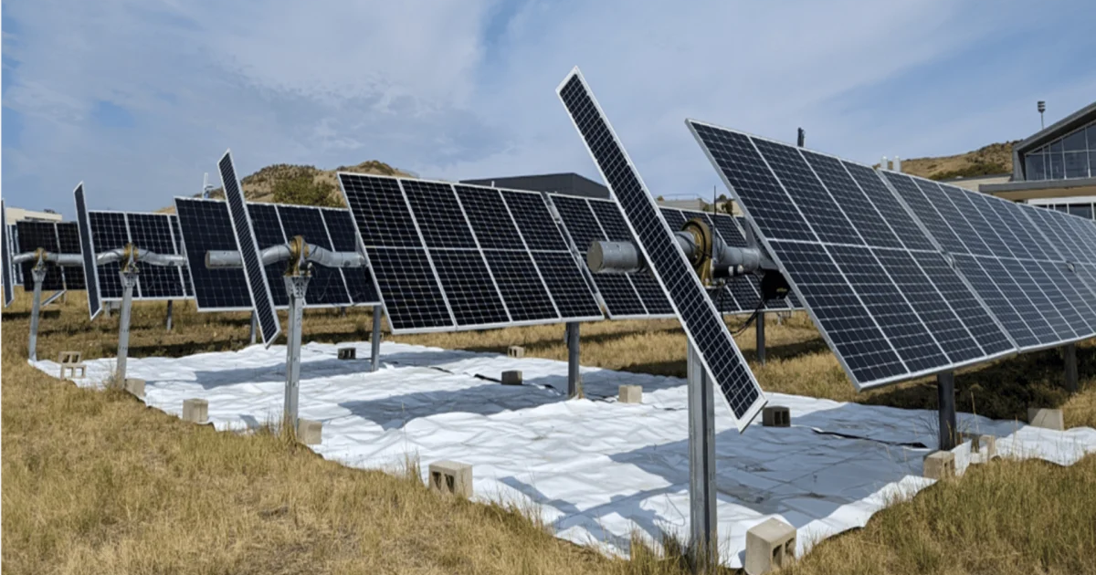 Investigadores mejoran la eficiencia de paneles solares con superficies ...