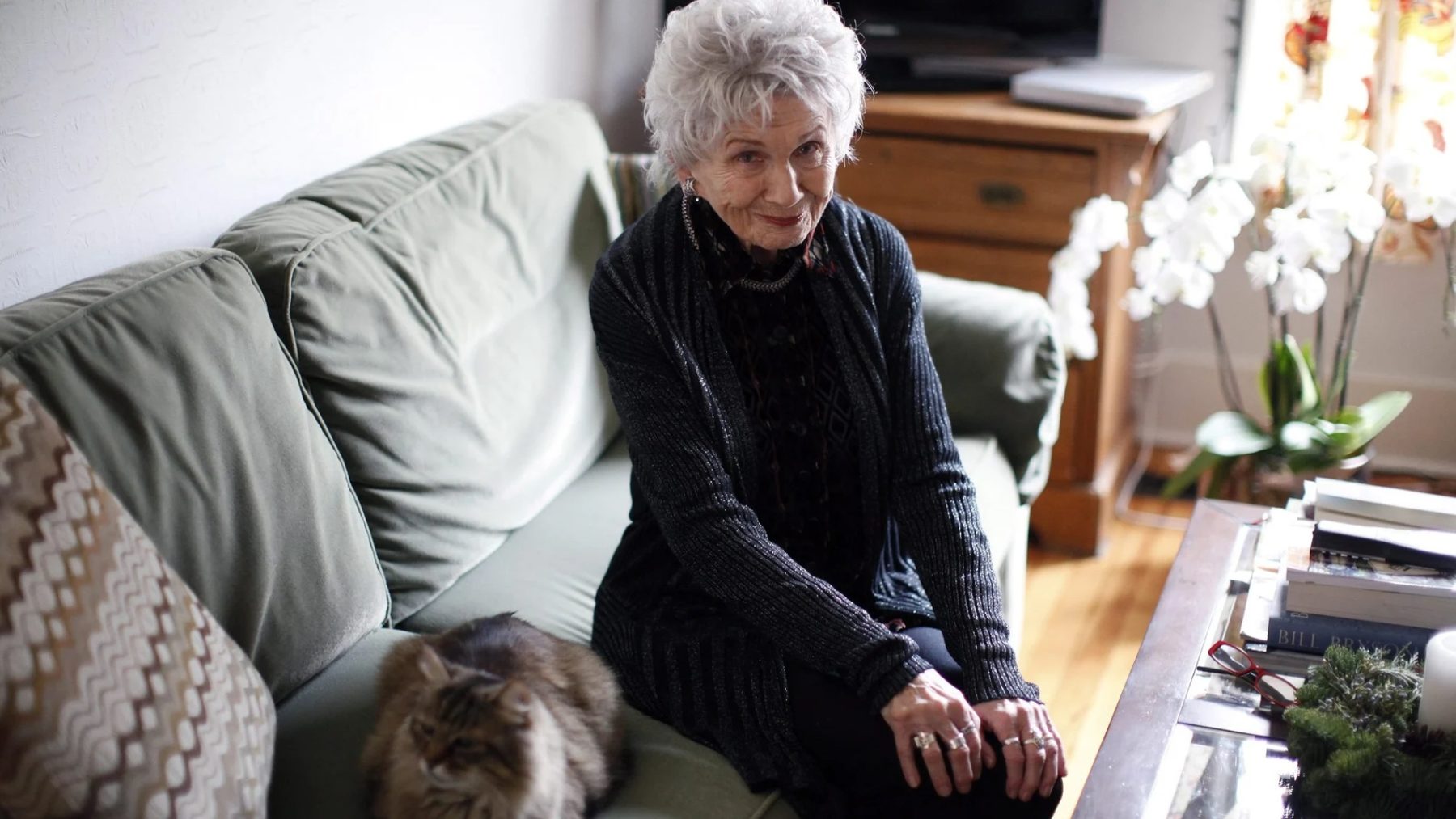 Una hija de la Nobel de Literatura Alice Munro la acusó de ignorar los ...