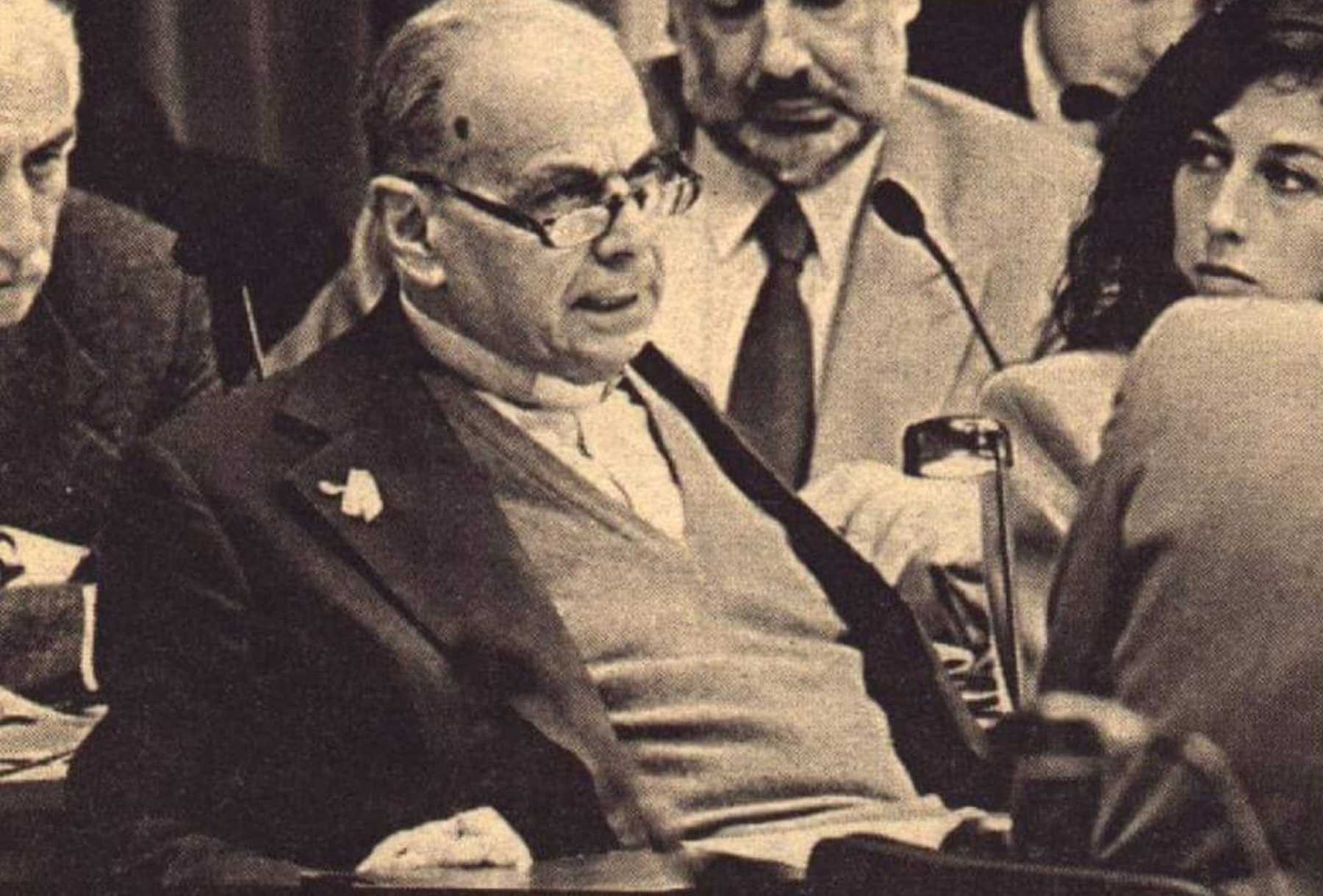 A 30 años de la renuncia de De Nevares a la Constituyente: un legado de ...