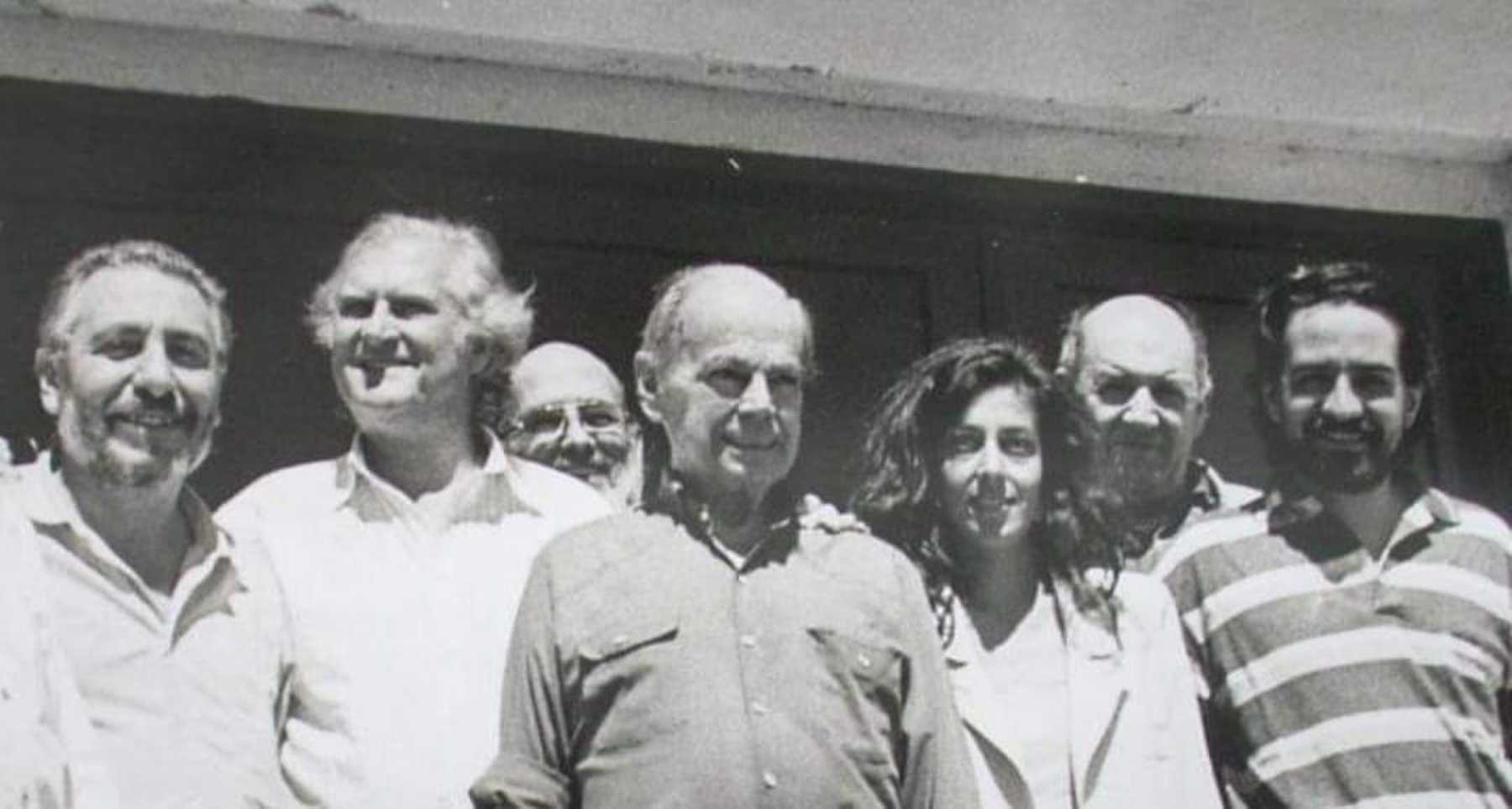 A 30 años de la renuncia de De Nevares a la Constituyente: una bancada ...