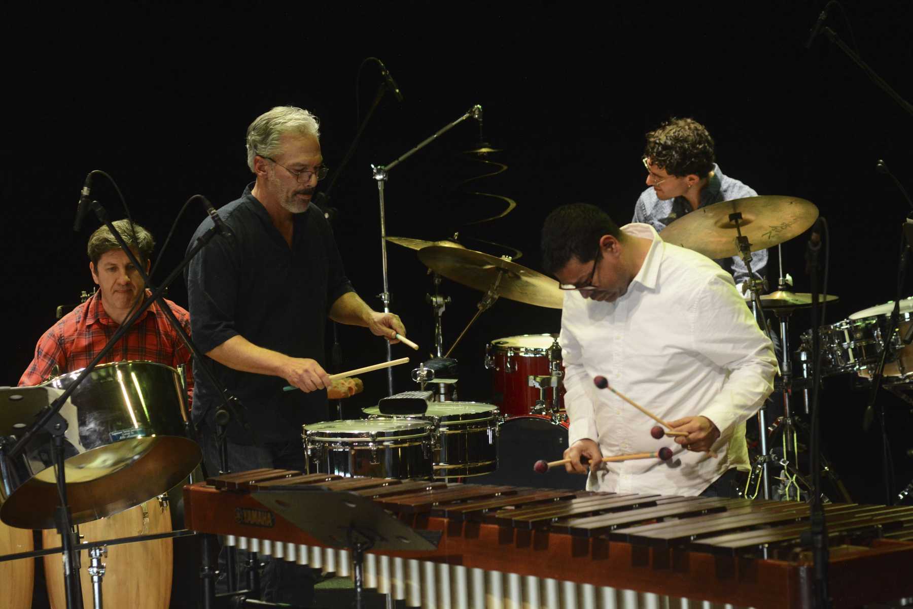 El Festival Internacional de Percusión se despide a puro ritmo con dos ...