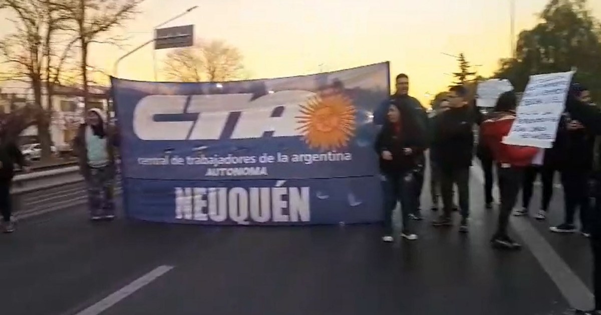 Se levantó el corte de Ruta 22 en Neuquén, pero mañana repetirán la ...