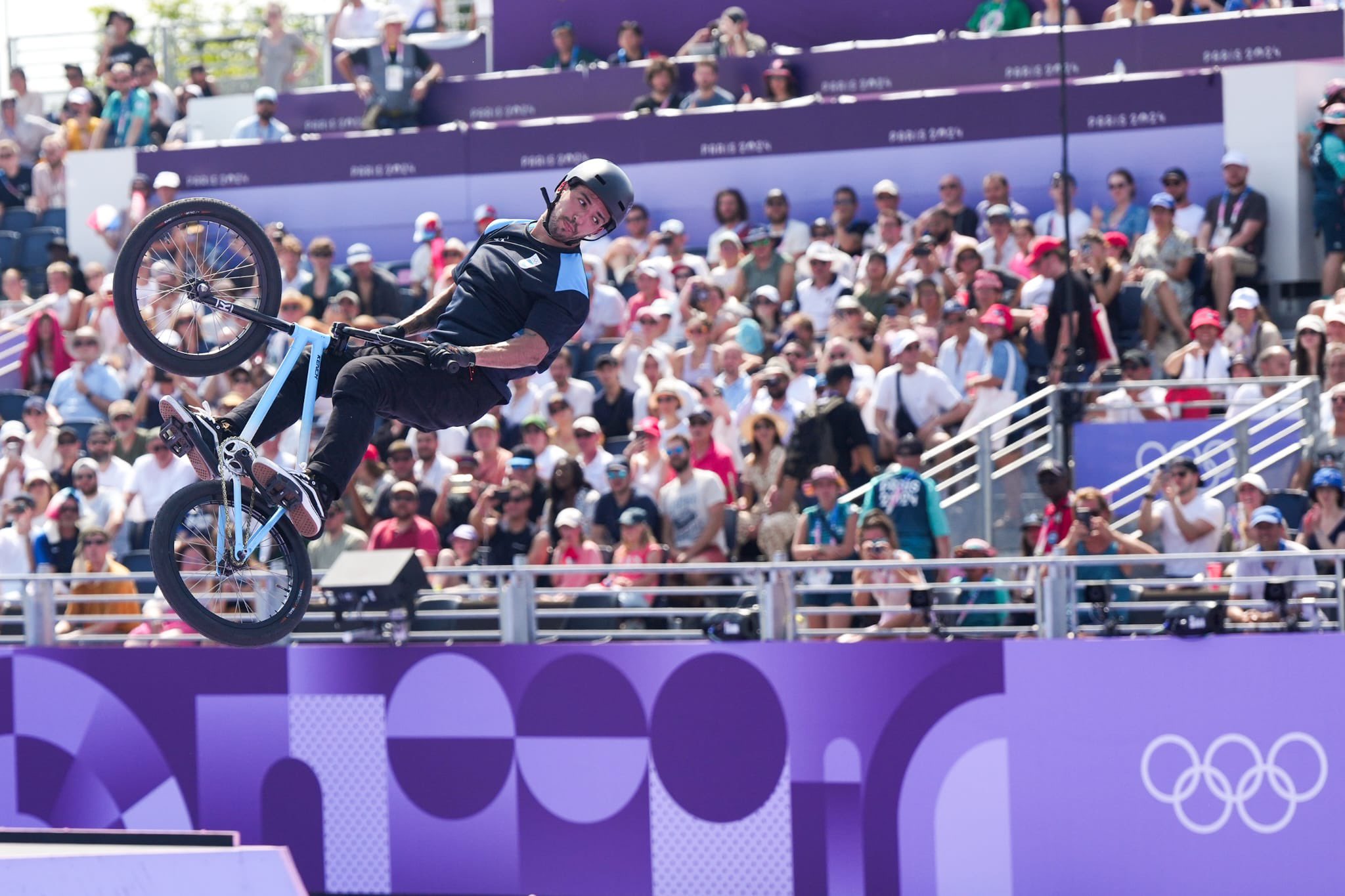 Maligno Torres se clasificó a la final en BMX de los Juegos Olímpicos ...