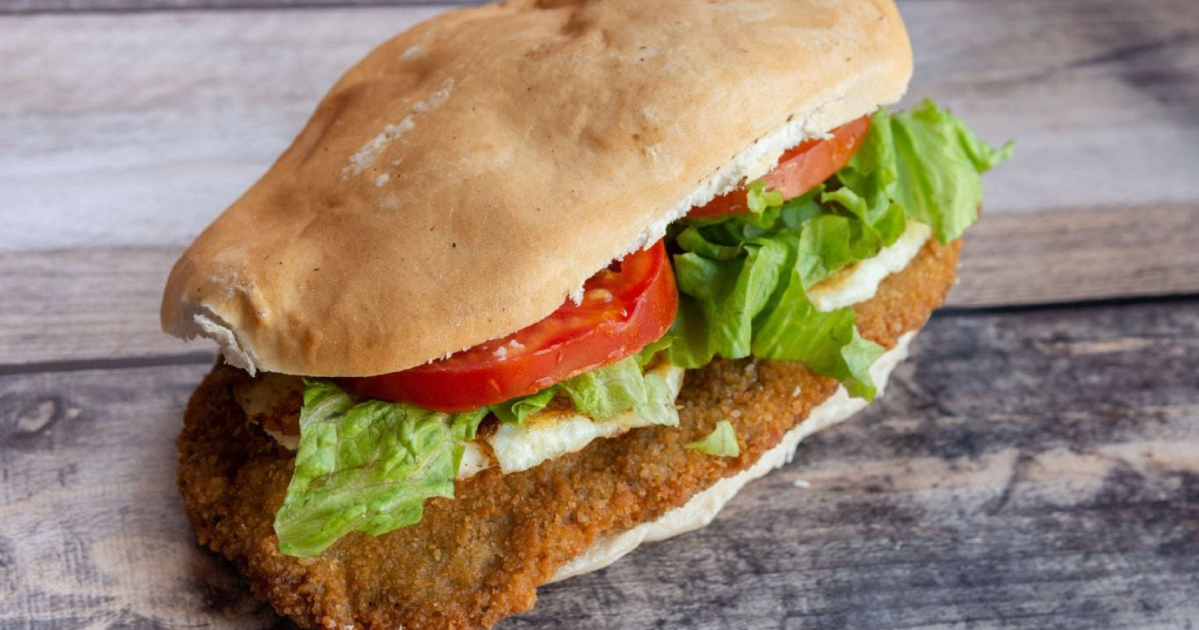 ¡Mirá lo que es este sanguche de milanesa tucumano! - Diario Río Negro