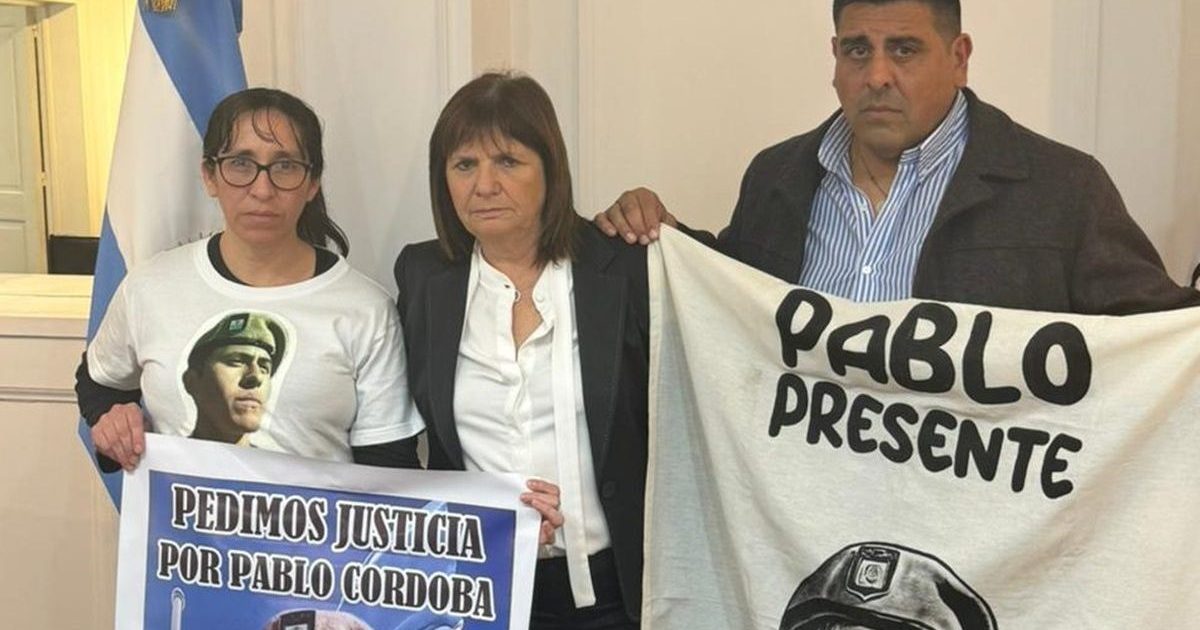 Patricia Bullrich recibió a la familia del soldado Pablo Córdoba de ...