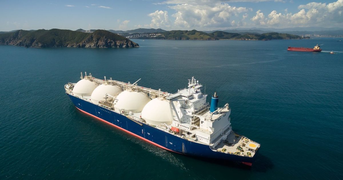 El barco con gas de Vaca Muerta ya zarpó - Diario Río Negro