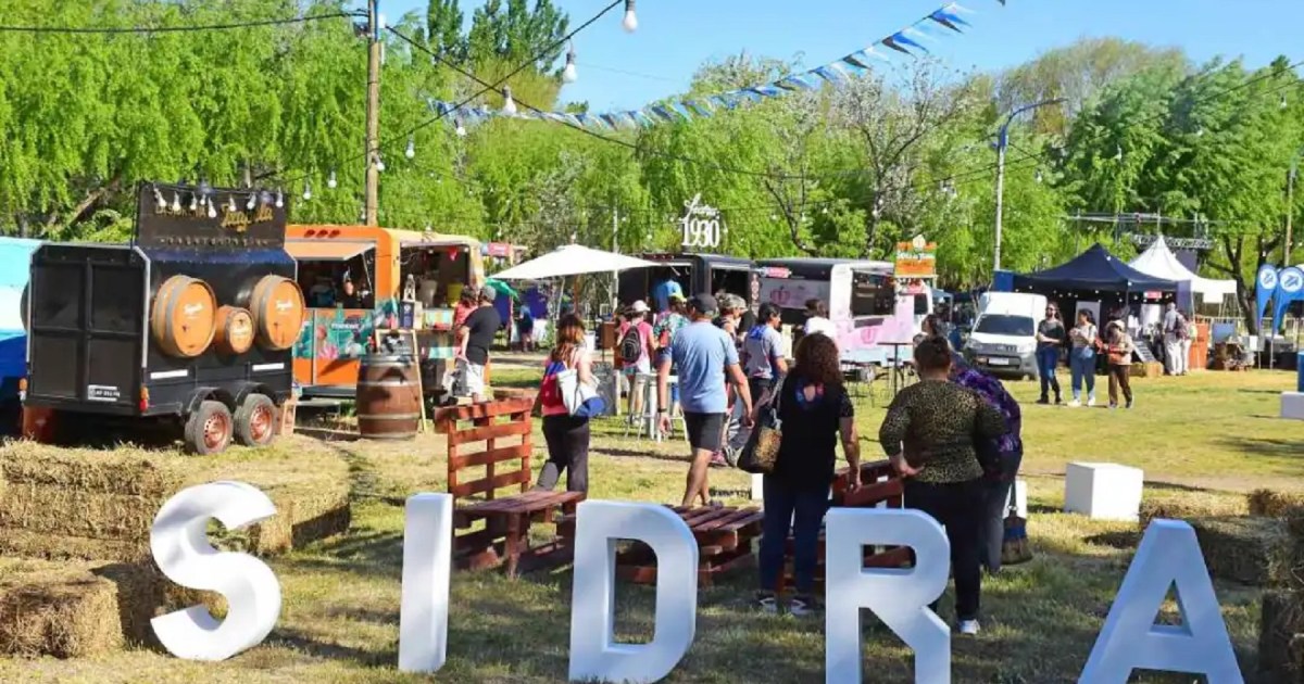 Festival de la Sidra 2024 en Roca este fin de semana: horarios, cuándo ...