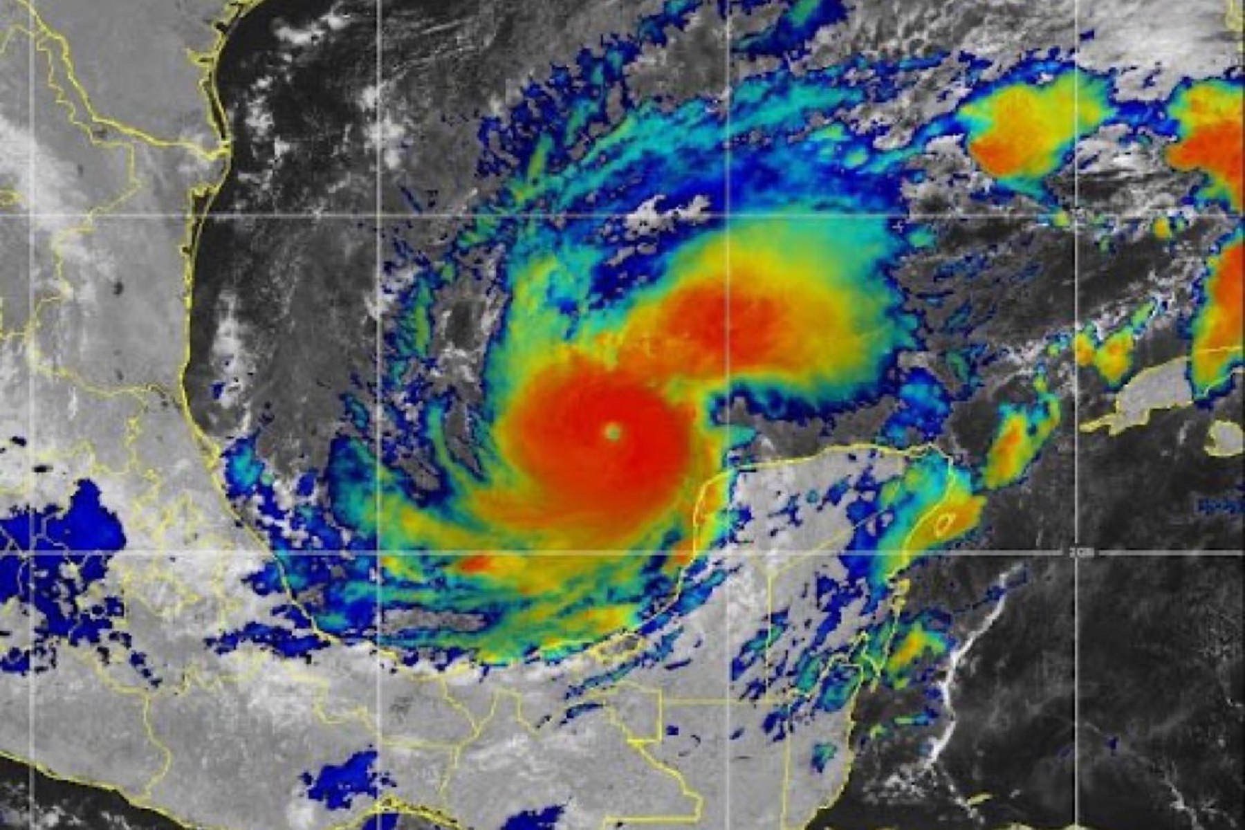 Huracán Milton se aproxima a Florida con vientos de 250 km/h: llegó a ...