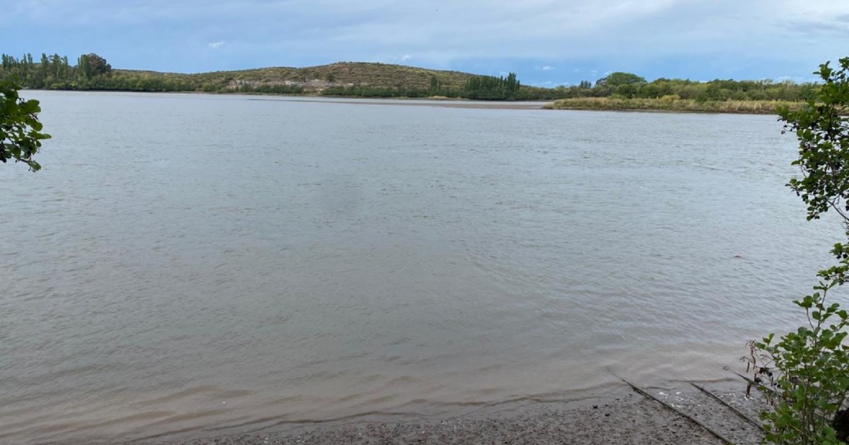 Quién era el hombre murió en el río Negro, en Viedma: retoman la ...