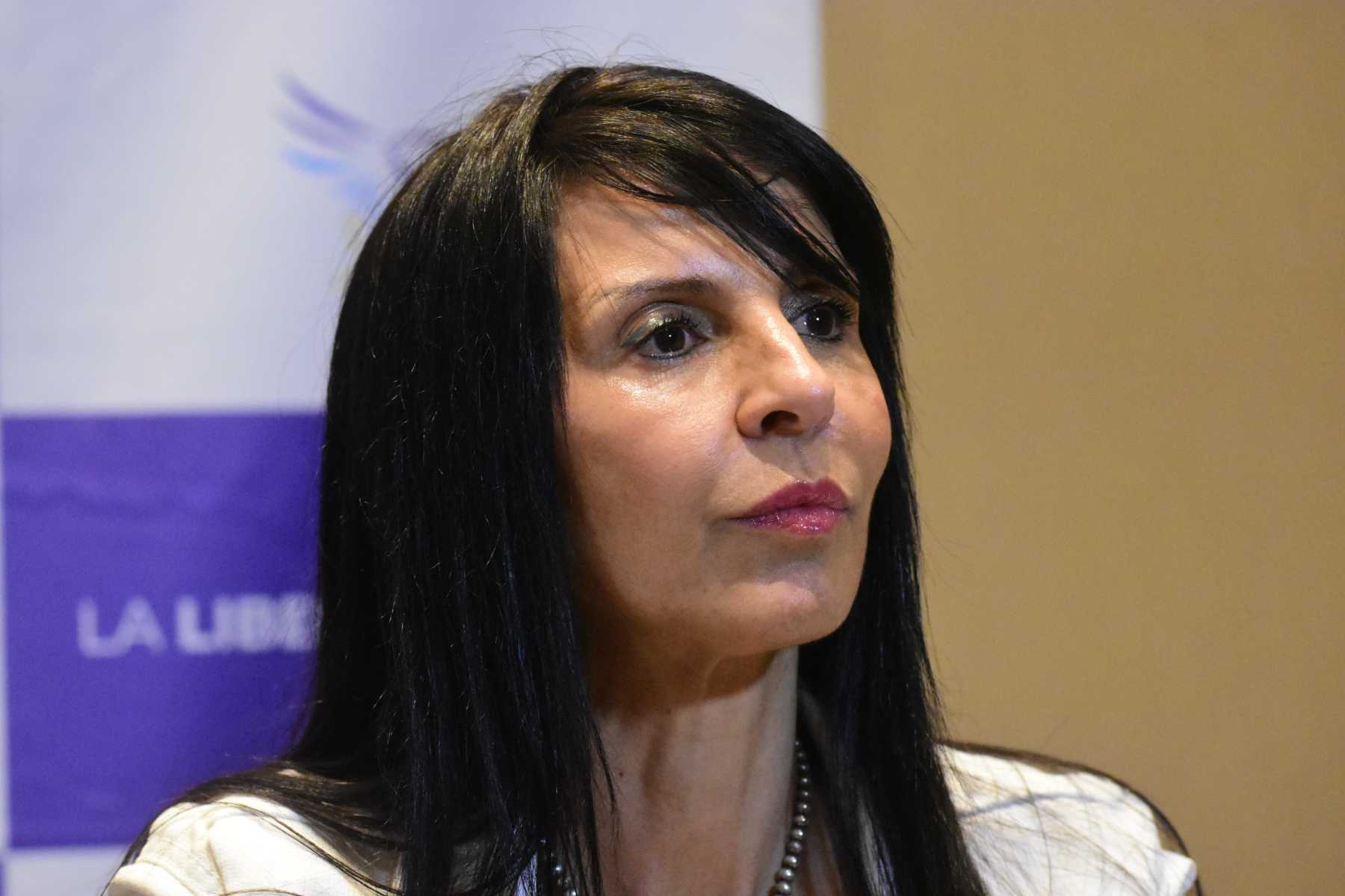 Nueva demanda civil contra la libertaria Lorena Villeverde por venta de ...