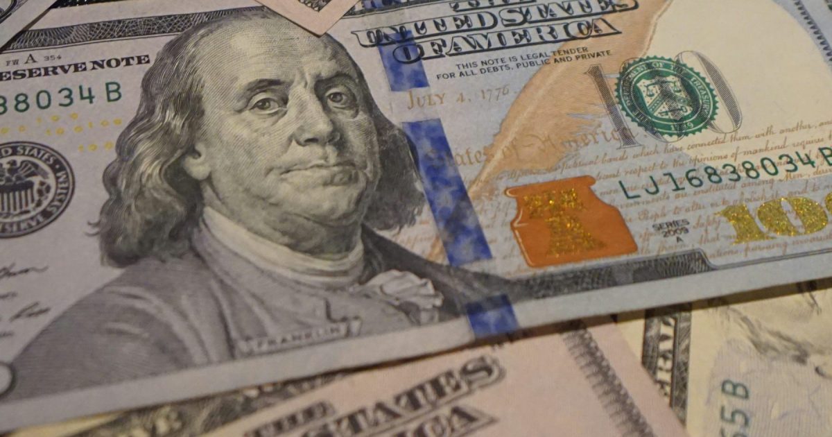 Dólar hoy: a cuánto cotizan el dólar blue, el MEP y el CCL este viernes ...