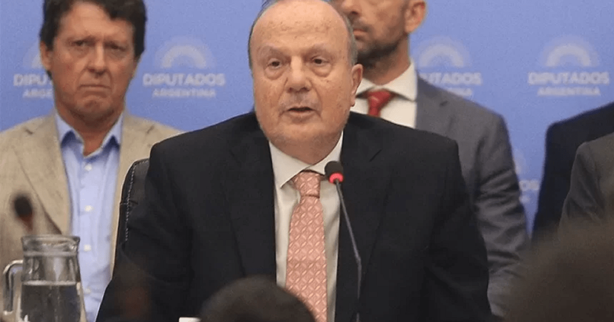 Murió Guillermo Ferraro, el primer ministro en abandonar el gabinete de ...