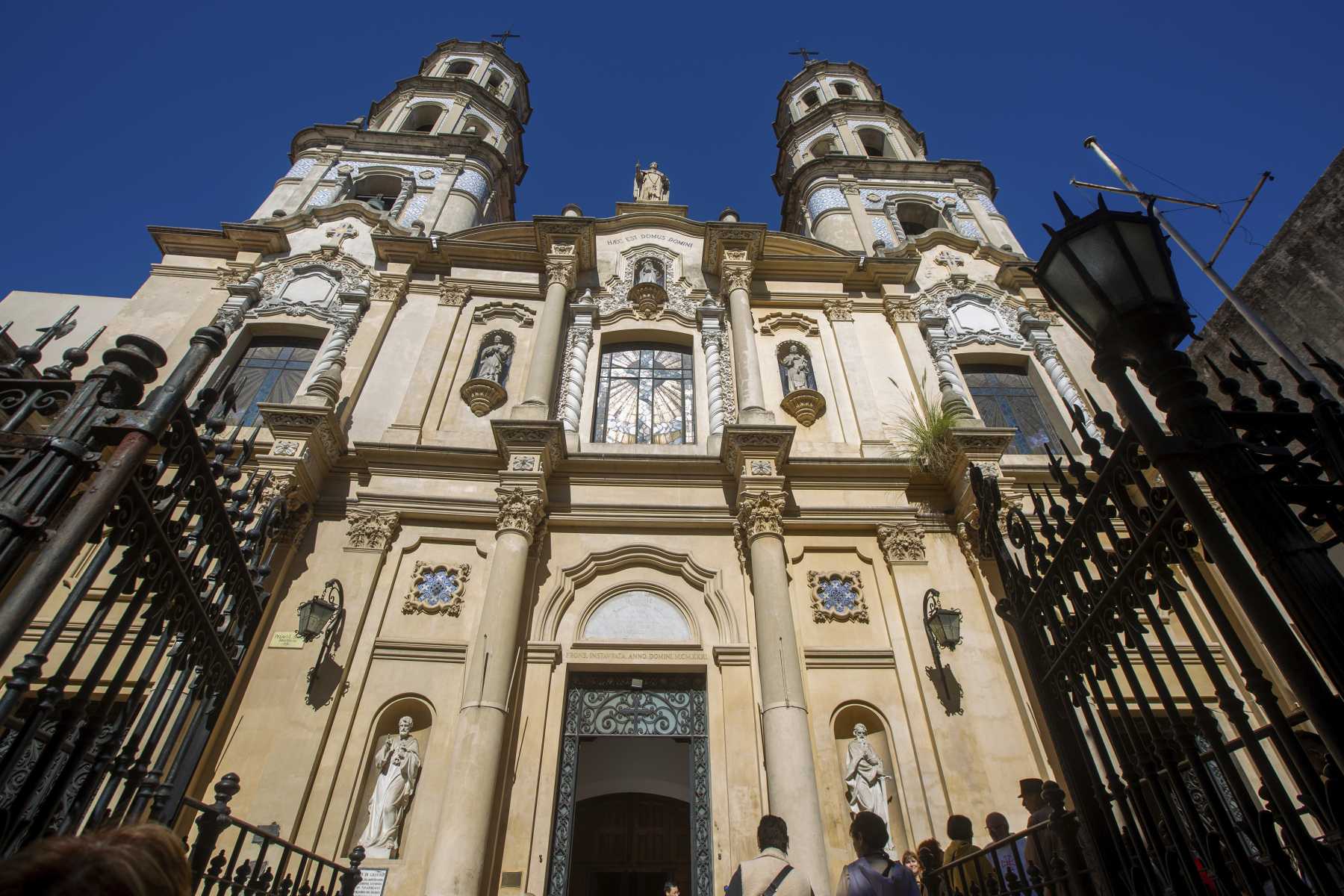 San Telmo un paseo por el barrio de Buenos Aires con su rica historia ...