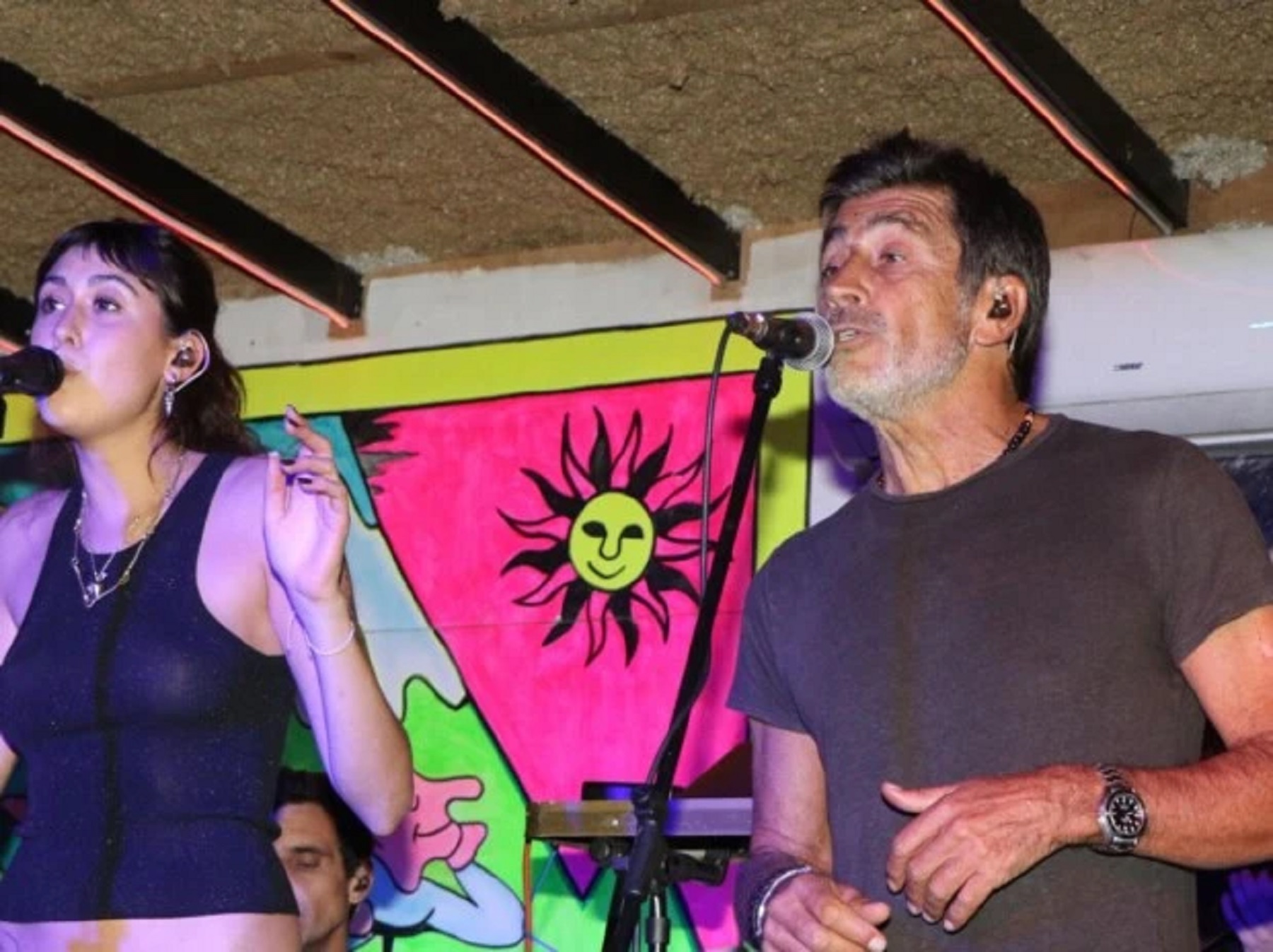 Nicolás Repetto ahora, es cantante y formó una banda junto a su hija ...