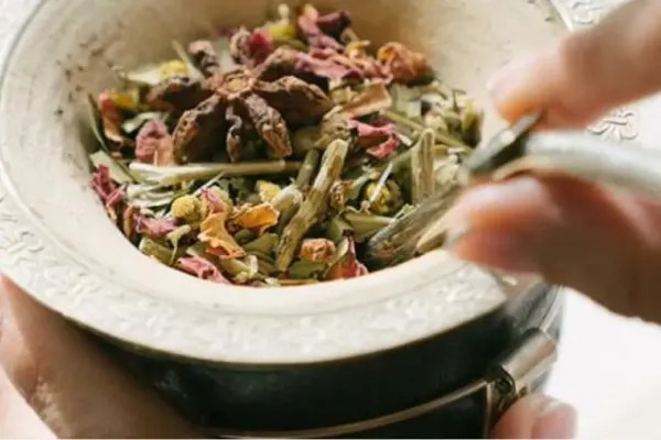 La hierba para el mate que mejora la digestión y calma el estómago ...