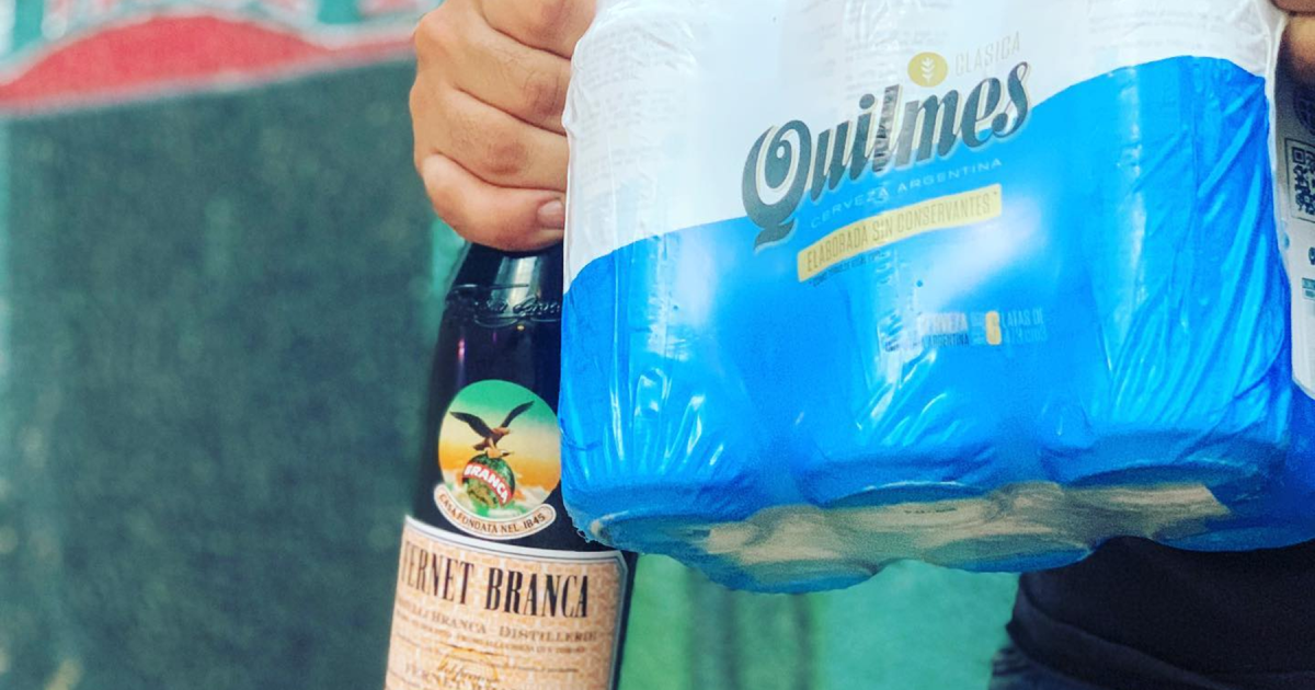 Latas de cerveza y botellas de fernet de marcas nacionales más baratas ...