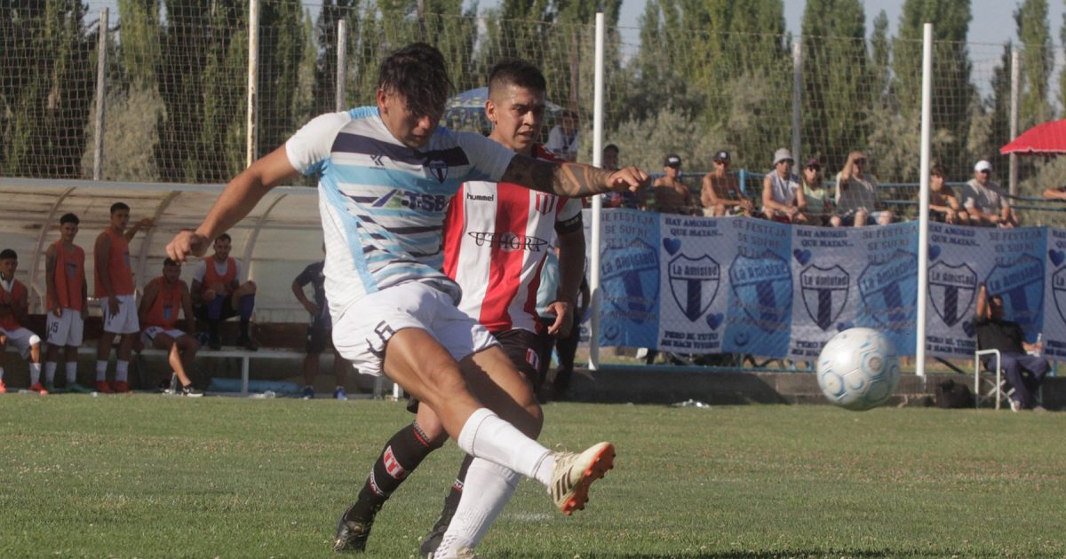 Cuándo juega La Amistad contra CAI por el Regional Amateur y qué se ...