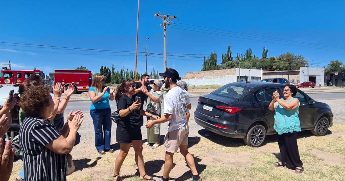 El mejor bailarín del Malambo en Plaza Huincul: ruidosa bienvenida a ...