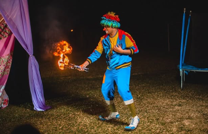 Fiesta de la Pera 2025 en Allen: ¿listos para mover los hombros como «Fe-li-pe»?, llega el ...