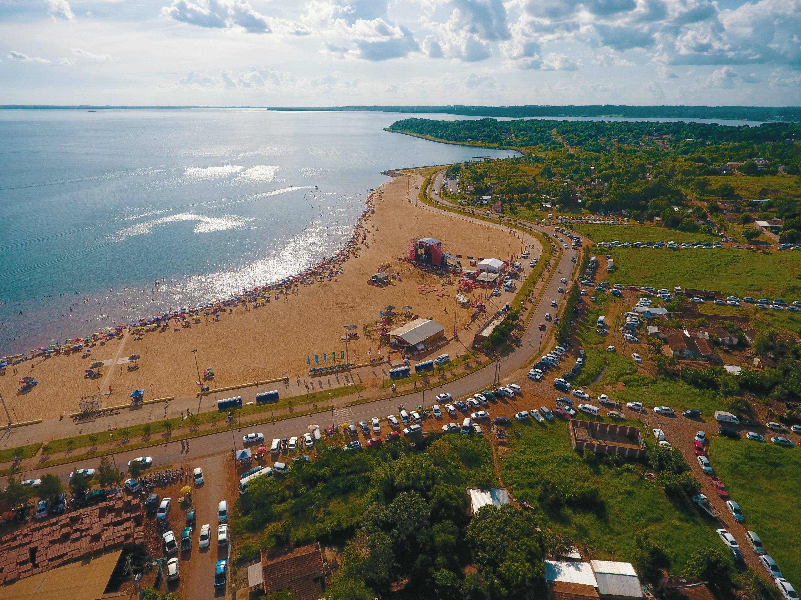 Tour de compras en Paraguay: tres playas para visitar en «la Miami» de ...