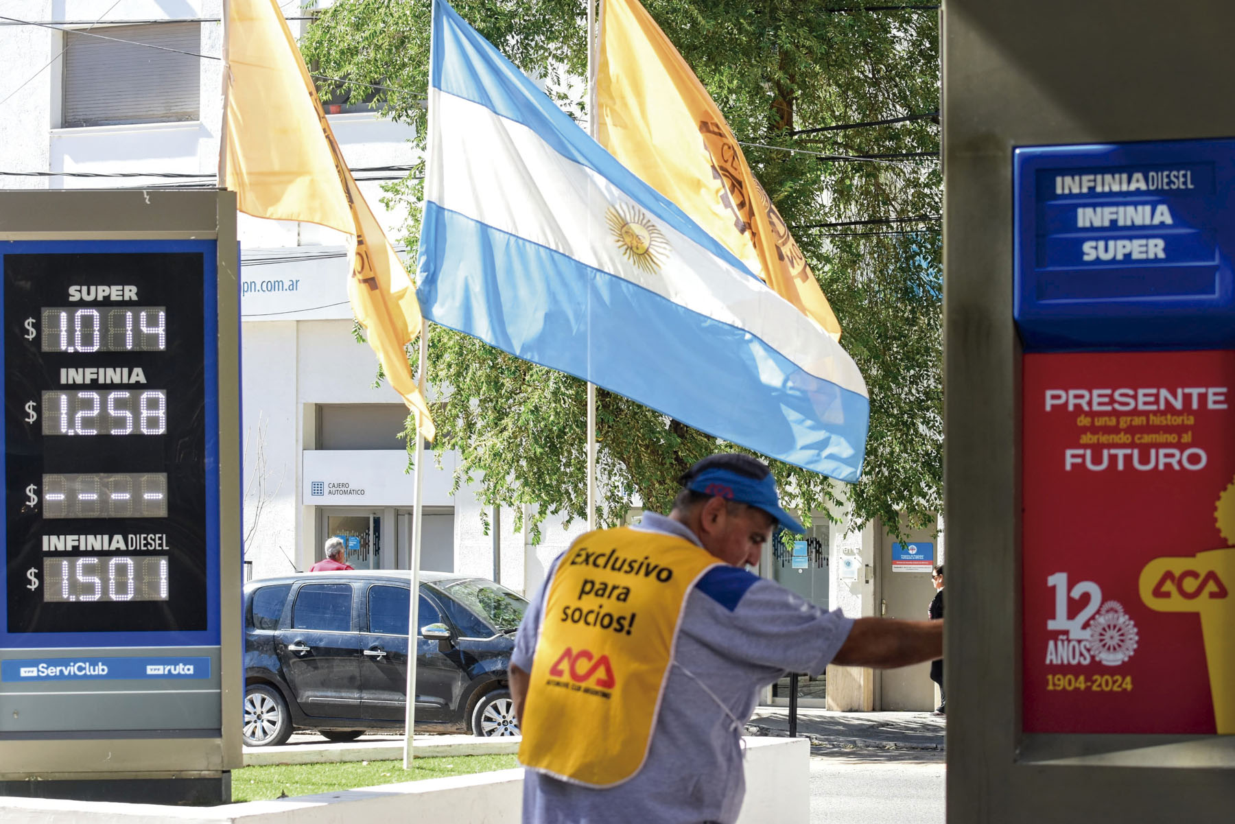 Aumentó la nafta y el gasoil: así quedaron los precios en Neuquén y Río Negro este viernes ...