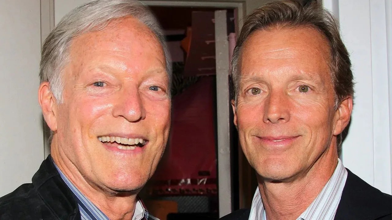 El emotivo comunicado de Martin Rabbett, pareja de Richard Chamberlain ...