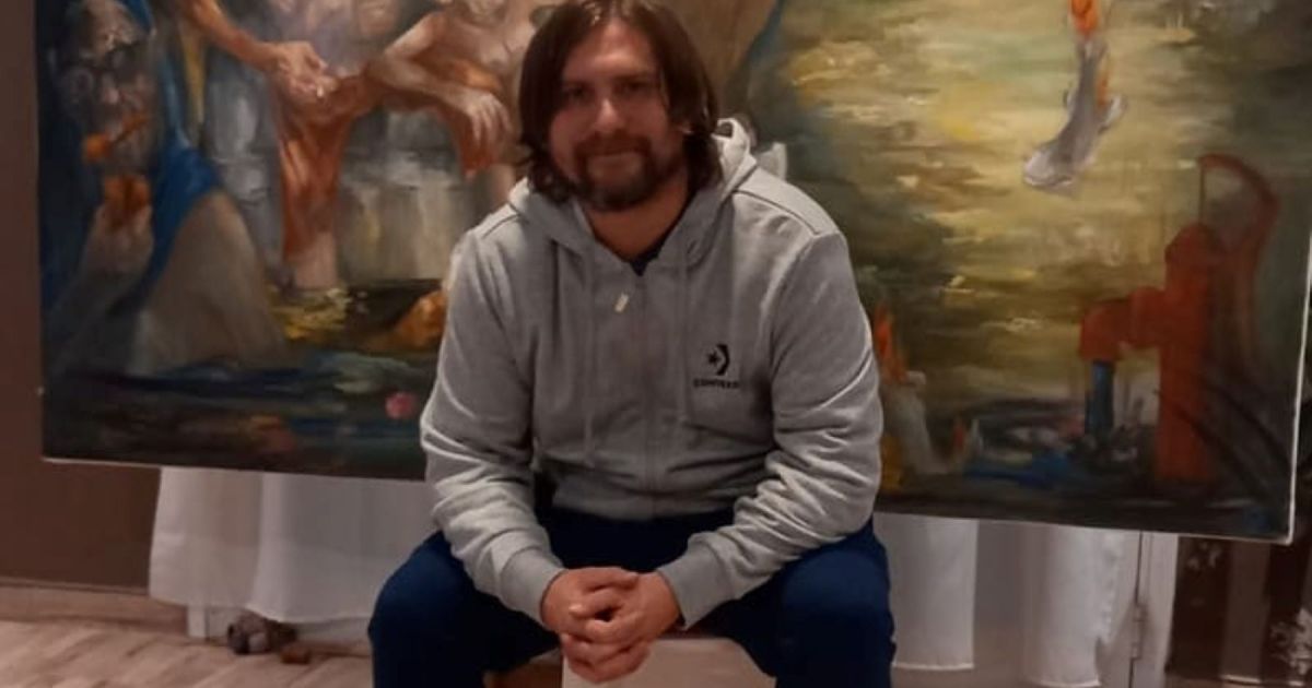 Alejandro Manriquez: el artista y sus personajes exacerbados van desde ...