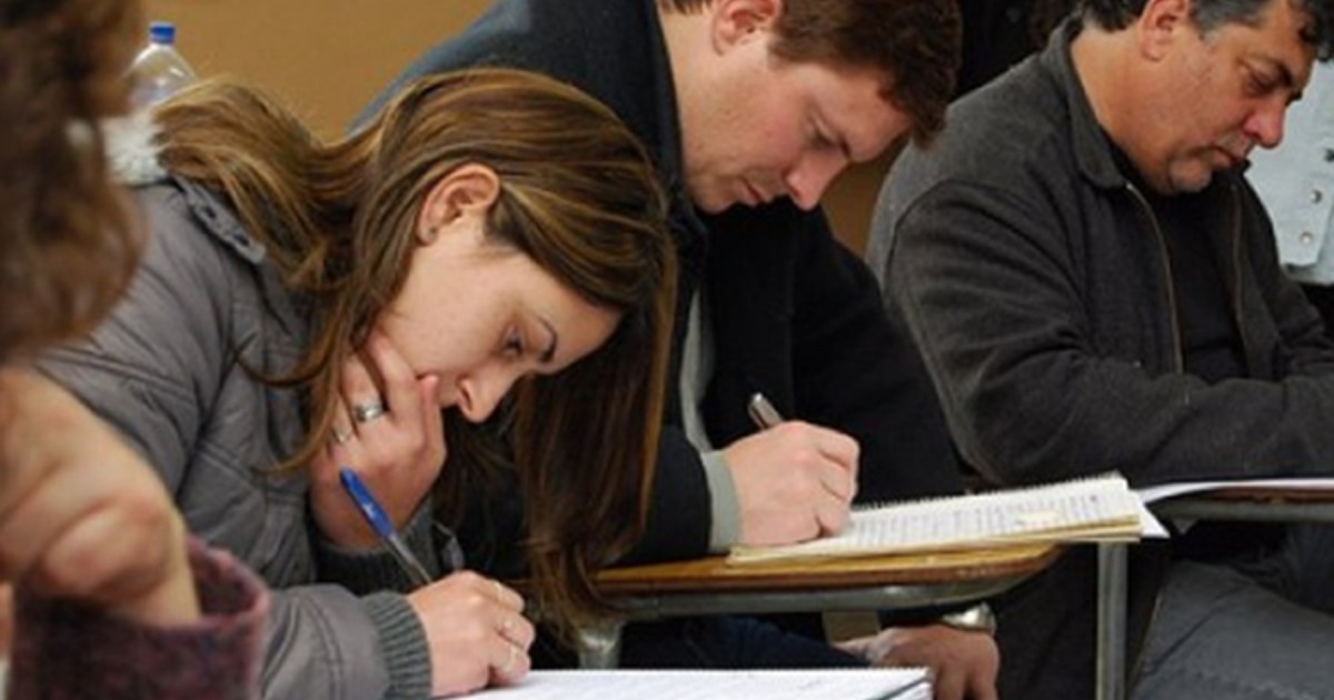 ¿Qué necesitás para inscribirte en el Plan FinEs 2025 en Neuquén? Acá ...