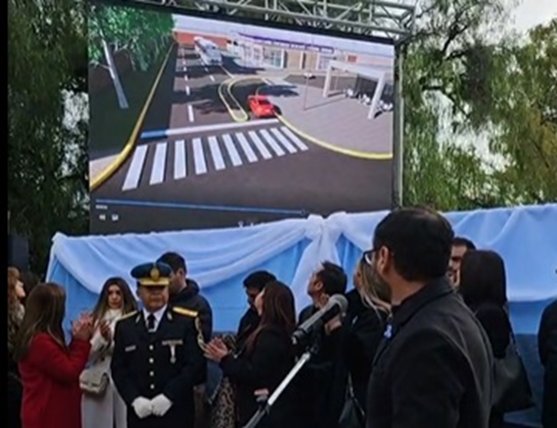 Aniversario de Allen: Román anunció la construcción de la terminal con ...
