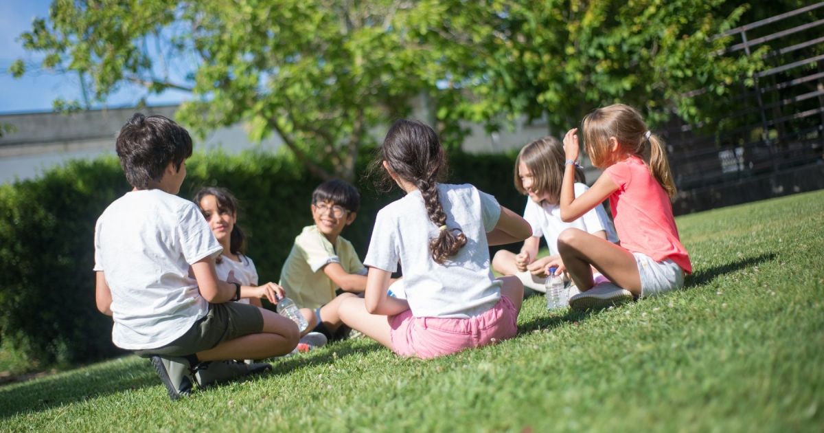 Jugar es crecer: por qué el derecho al juego es clave para una infancia ...