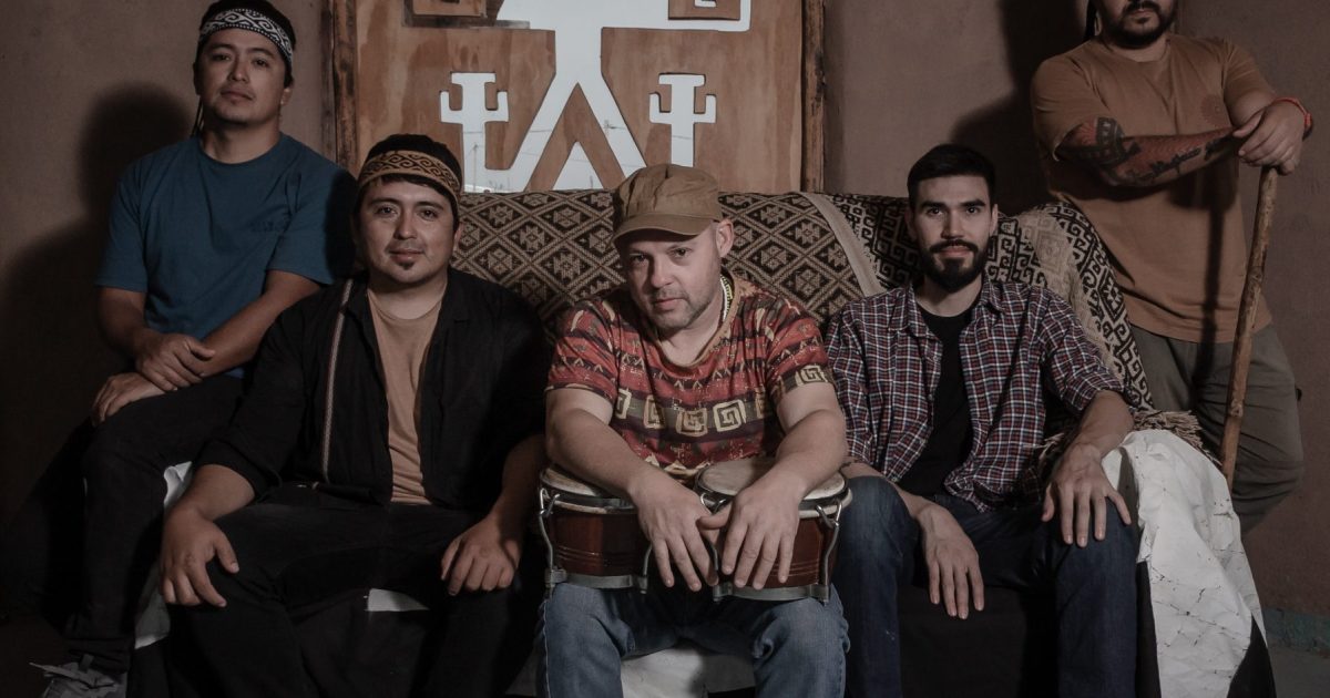 Puel Kona, la banda neuquina de origen mapuche que tocó con Roger ...